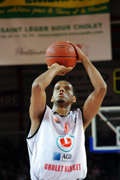 Samuel Mejia, MVP choletais du mois d'avril 2011 | Cholet Basket