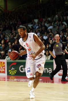 Samuel Mejia, MVP choletais du mois de février 2011 | Cholet Basket
